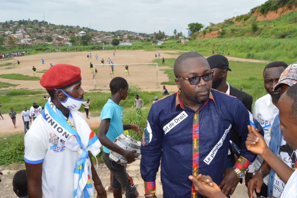 Kongo Central : Patrick Yala visite les infrastructures sportives de ...