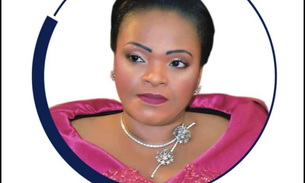 Carole Agito, l’expérience parlementaire au service du Senat – Congo ...