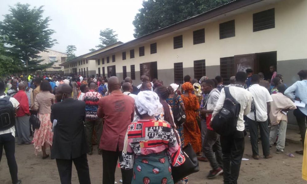 Paie des écoles désactivées: acculé par les enseignants, Tony Muaba ...
