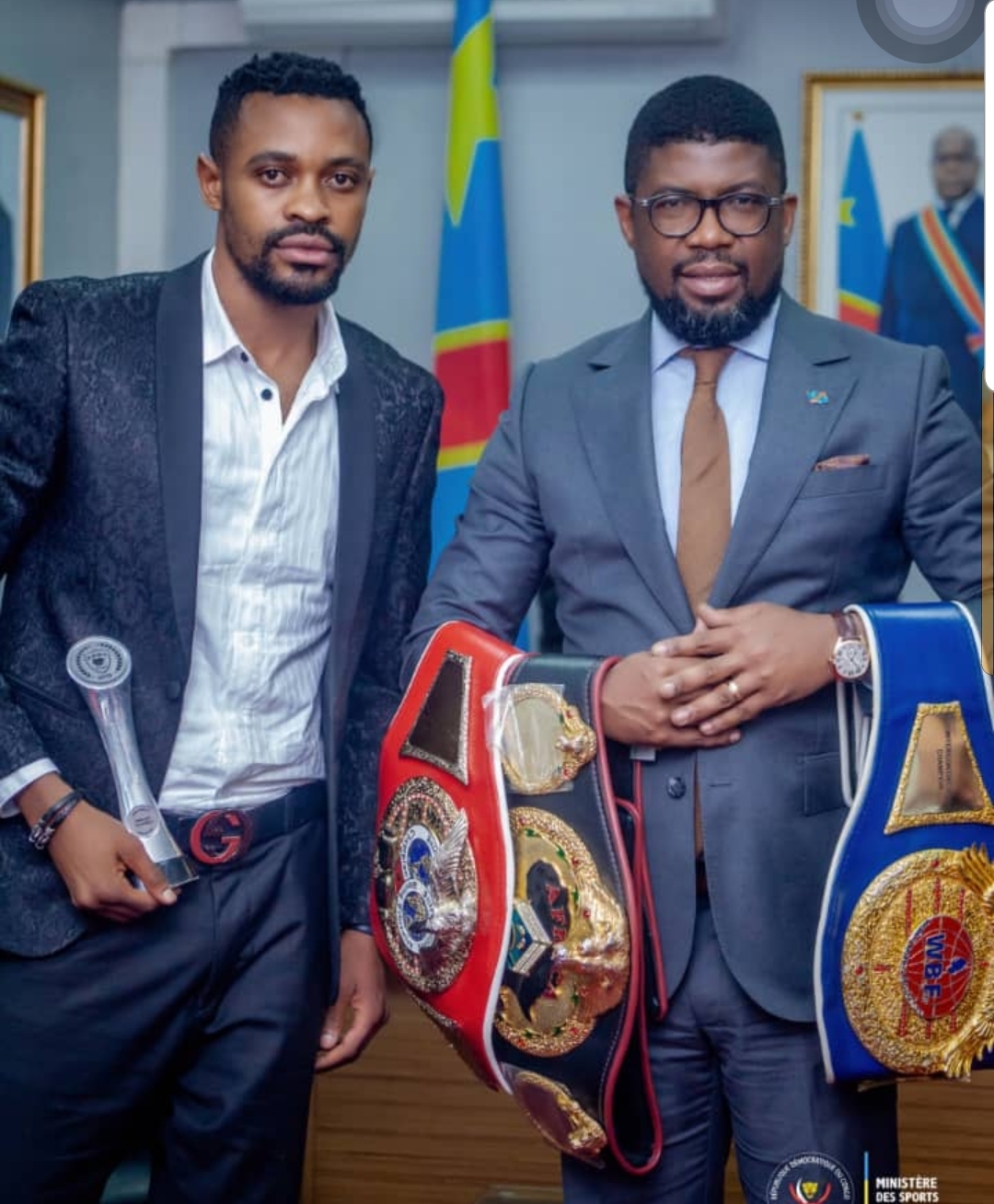 Boxe : Le champion Emmany Kalombo présente ses trophées au ministre ...