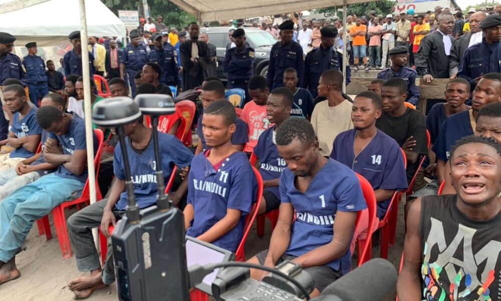 Kinshasa : une trentaine de délinquants «Kuluna» jugés en procédure de ...