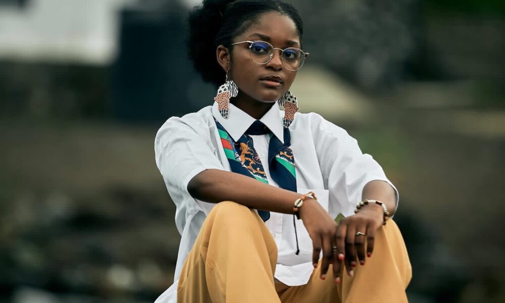 Gros plan sur Gloria Bash, l’étoile montante de la musique congolaise ...